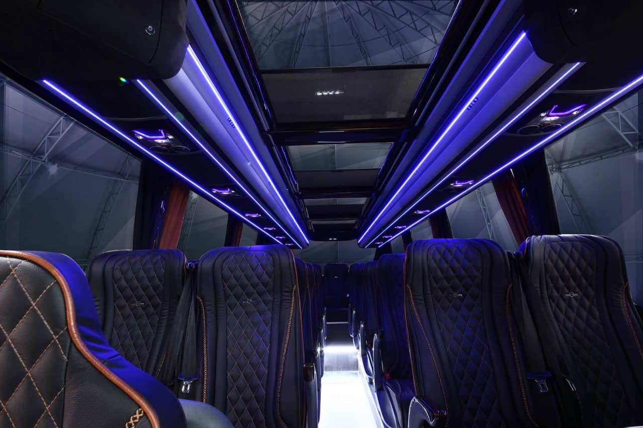 25 persoons VIP bus | Veilig, taxi en bus vervoer | Shuttle 2 Amsterdam